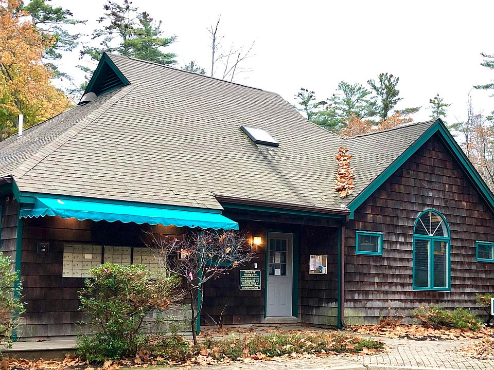 131 Temple Ave APT 26, Old Orchard Beach, ME 04064 | Zillow