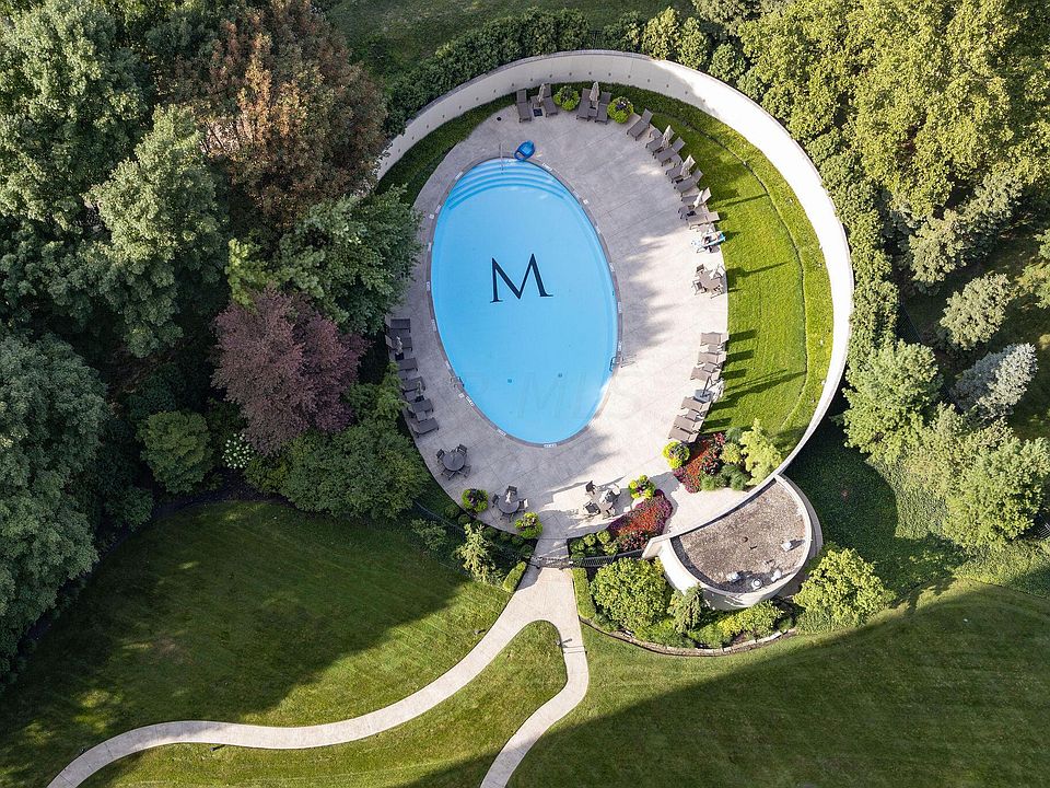 1 Miranova Pl Columbus, OH, 43215 - Apartments for Rent | Zillow