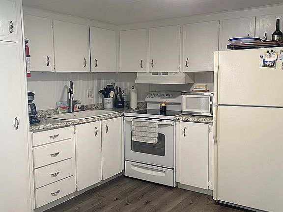 11157 102nd Way, Largo, FL 33773 | Zillow