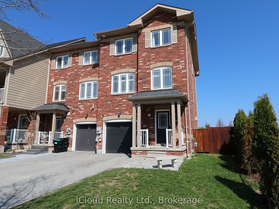 1355 Coleman Cres, Innisfil, ON L9S 0G5 | MLS #N13047590 | Zillow