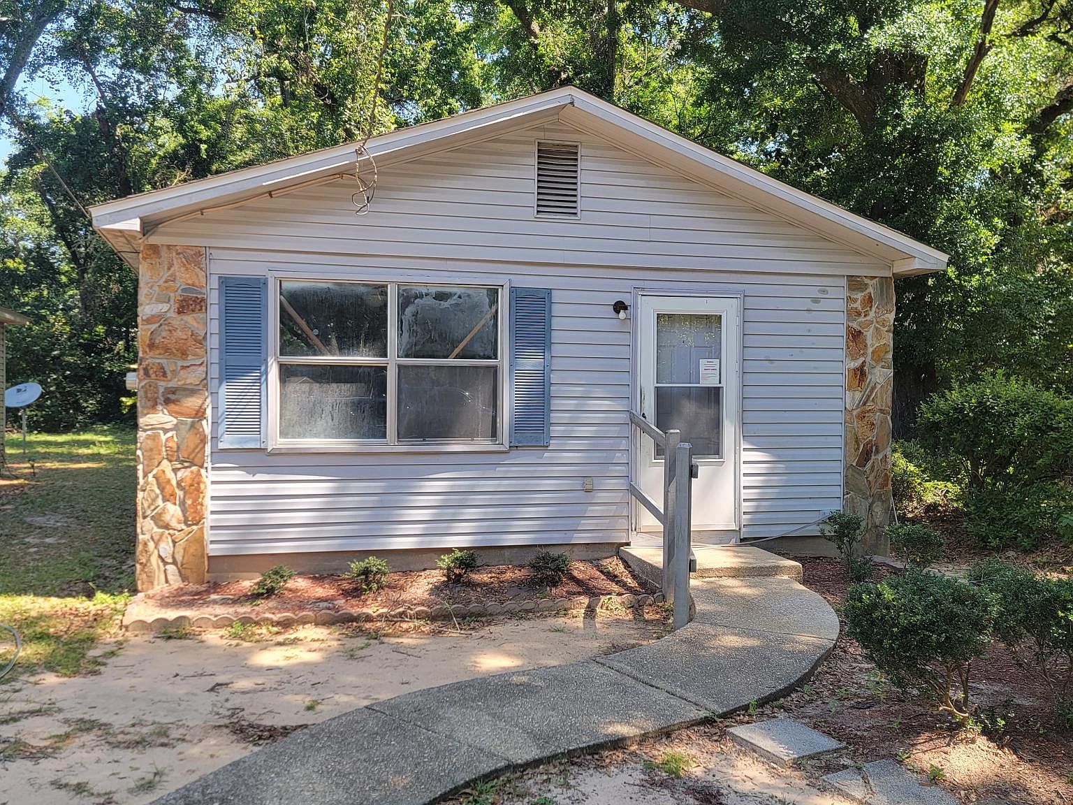 406 Jaysen Ct, Pensacola, FL 32503 | Zillow
