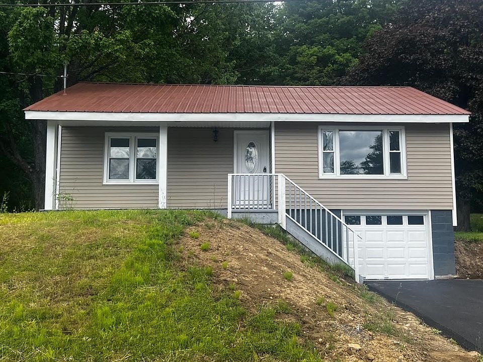 1123 Nys Rt 29, Galway, NY 12074 | Zillow