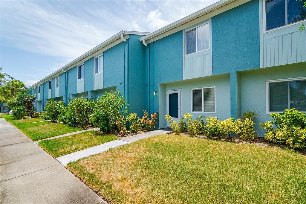 11486 Bay St NE #11486, Saint Petersburg, FL 33716 | MLS #TB8325042 ...