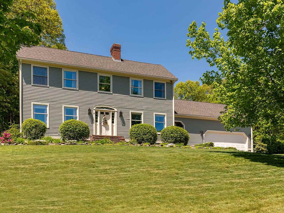 28 Samuel Hanson Avenue, Dover, NH 03820 | Zillow