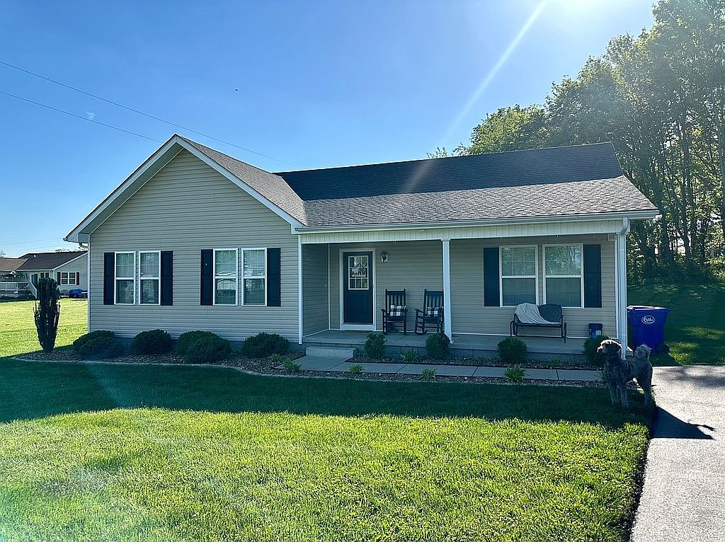 205 Circle Dr, Scottsville, KY 42164 | Zillow