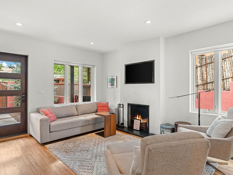 104 Callecita Pl, Santa Fe, NM 87501 | Zillow