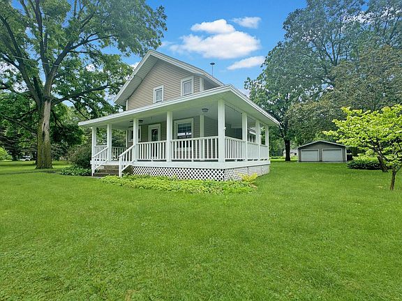 S43W31257 Highway 83, Town Of Genesee, WI 53127 | MLS #1881354 | Zillow