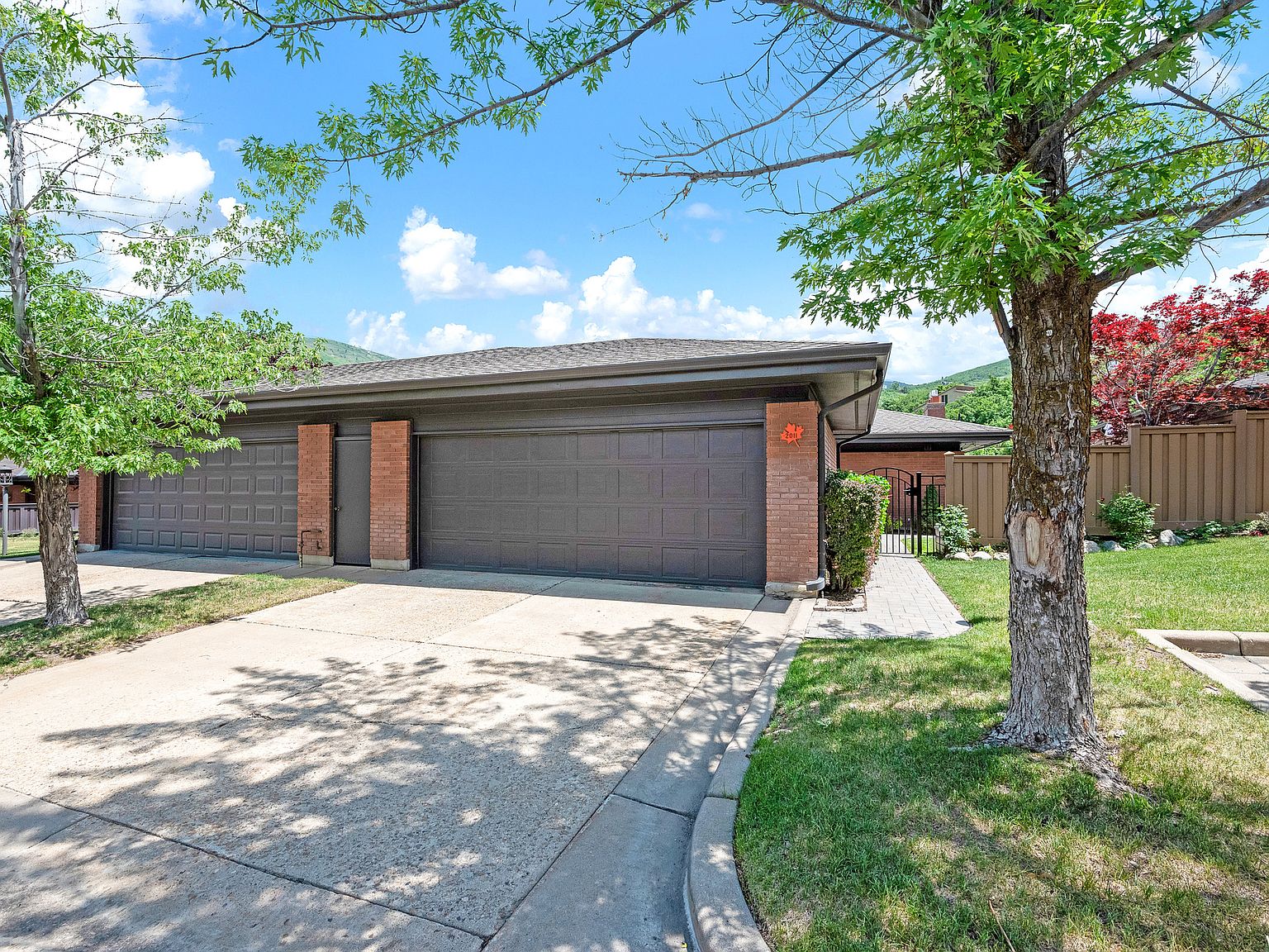 2011 Mapleview Dr, Bountiful, UT 84010 | MLS #1883316 | Zillow