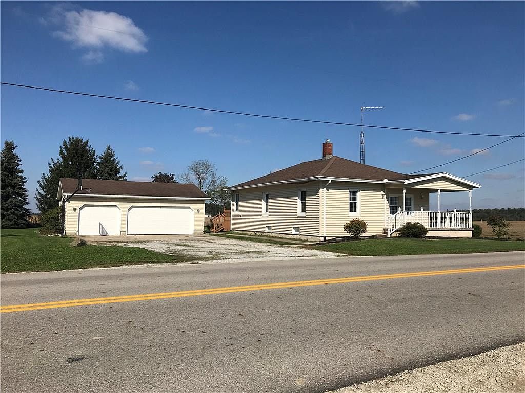 21783 Maplewood Rd, Maplewood, OH 45340 | Zillow
