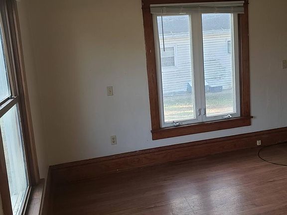 508 Bella St, Irwin, IA 51446 | Zillow