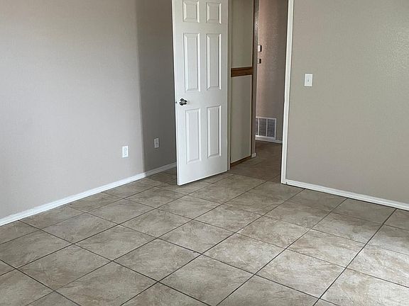 7429 Power Inn Rd APT B, Sacramento, CA 95828 | Zillow
