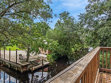 193 Wilson Way, Freeport, FL 32439 | Zillow