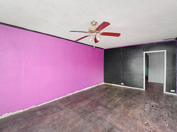 5106 S Massasoit Ave, Chicago, IL 60638 | Zillow