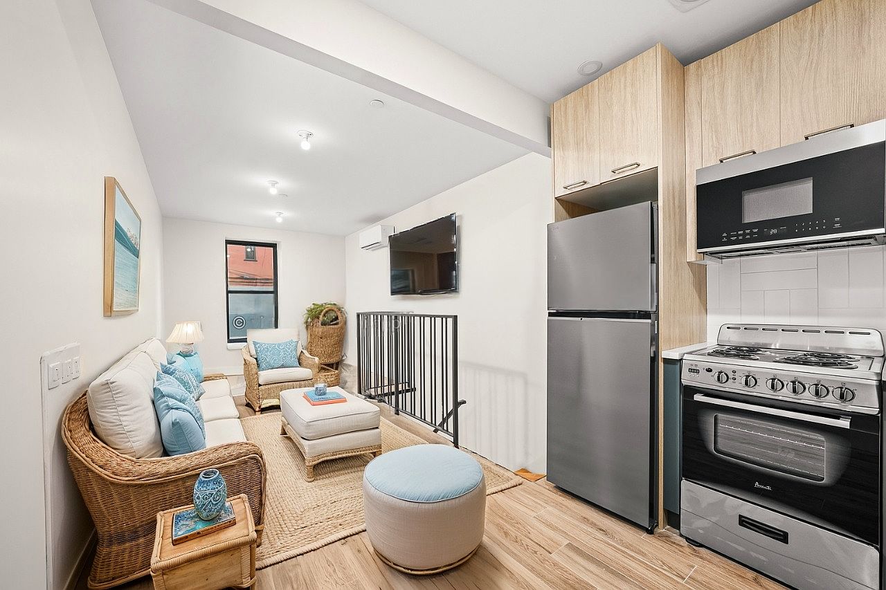 1584 Prospect Pl #2A, Brooklyn, NY 11233 | Zillow