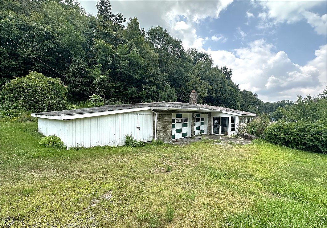 1258 State Route 711, Stahlstown, PA 15687 | Zillow