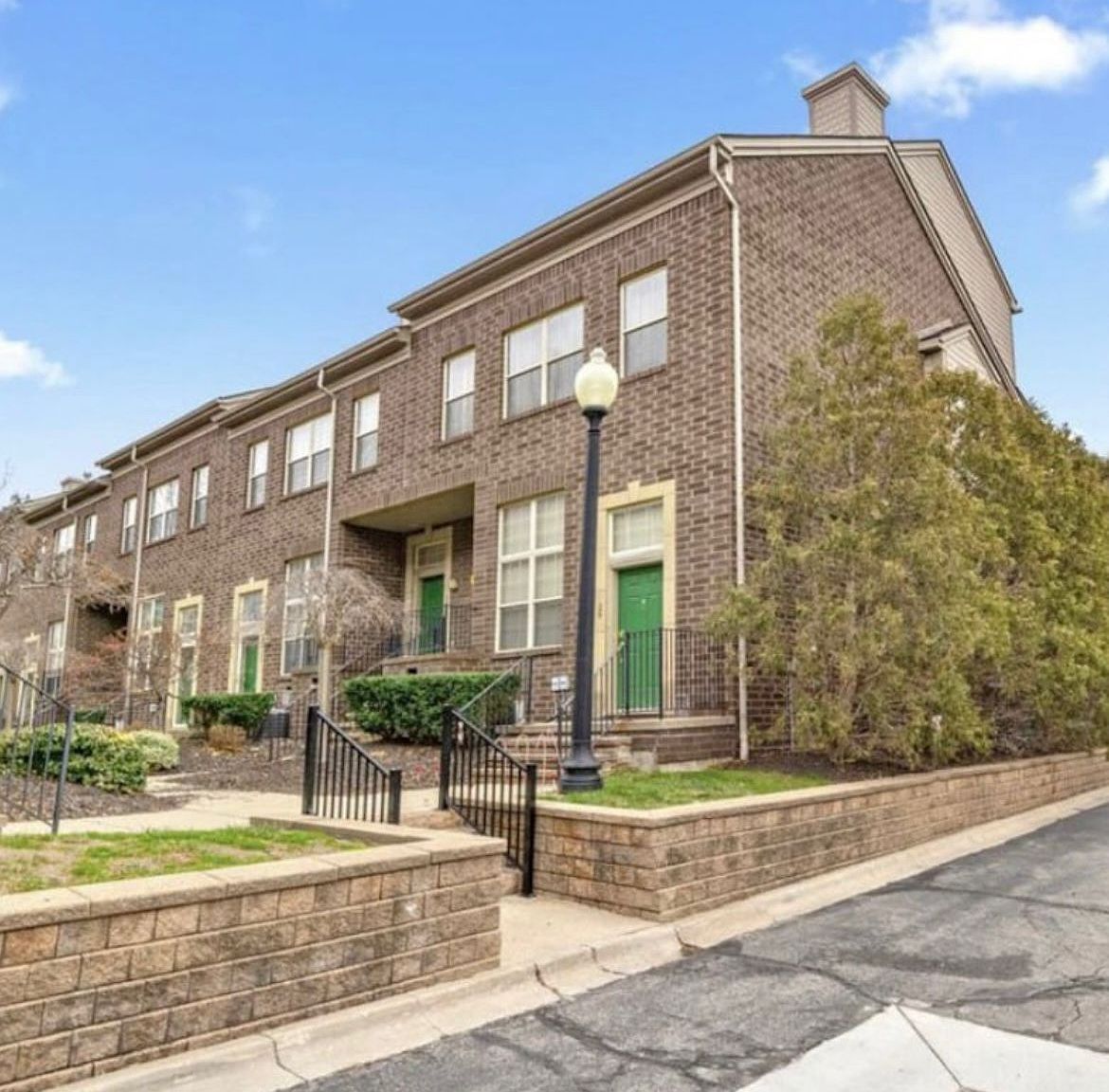 26 Georgetown Ct, Dearborn, MI 48126 | Zillow