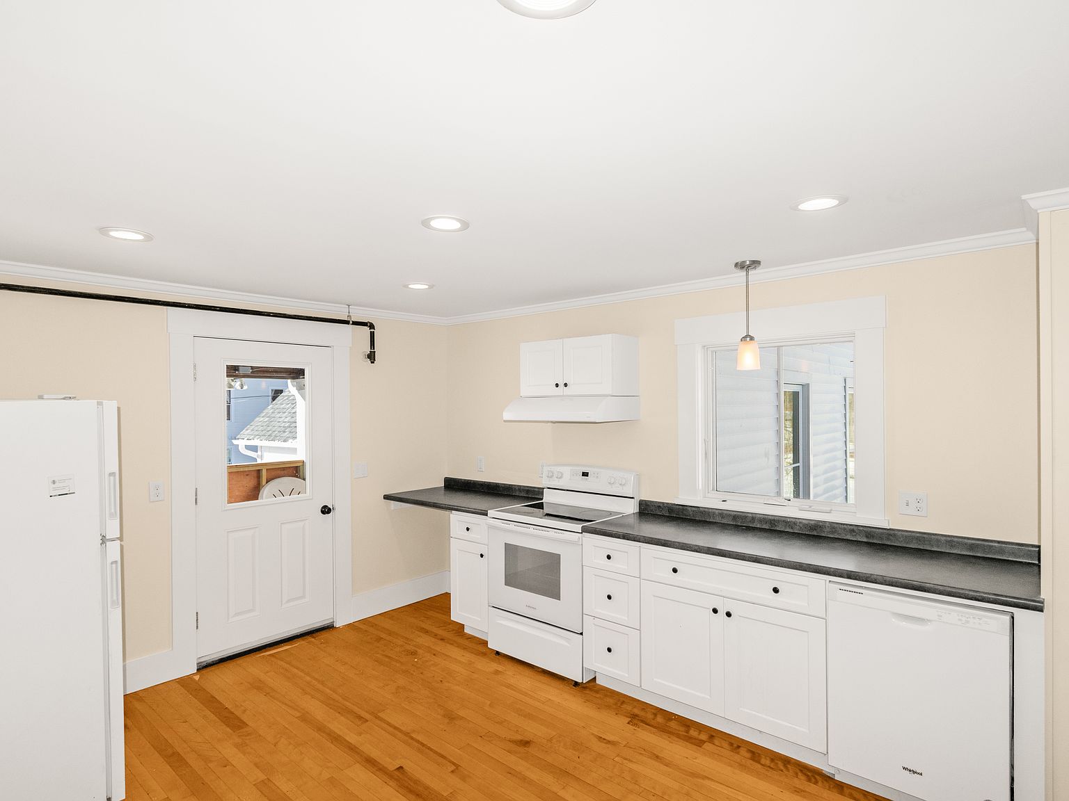 491 Us Route 5 N #7, Fairlee, VT 05045 | Zillow