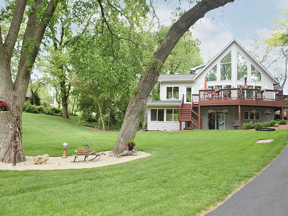1370 Pier Dr, Davis, IL 61019 | MLS #12371309 | Zillow