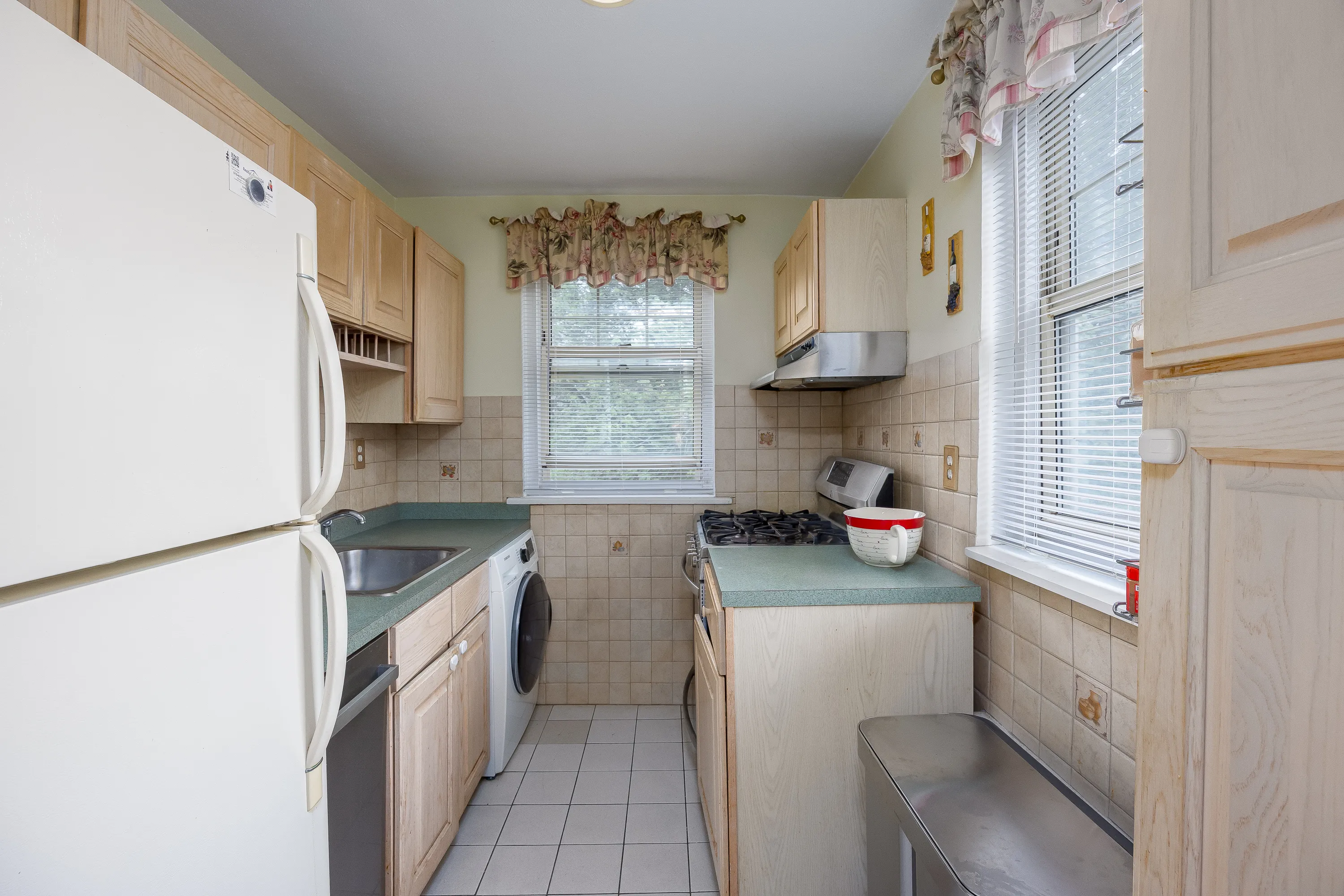 60-30 251st Street #2 in Little Neck, Queens | StreetEasy