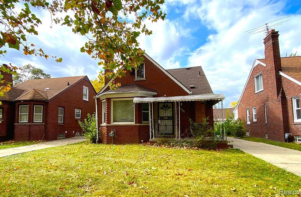 18653 Strathmoor St, Detroit, MI 48235 | MLS #20221055208 | Zillow
