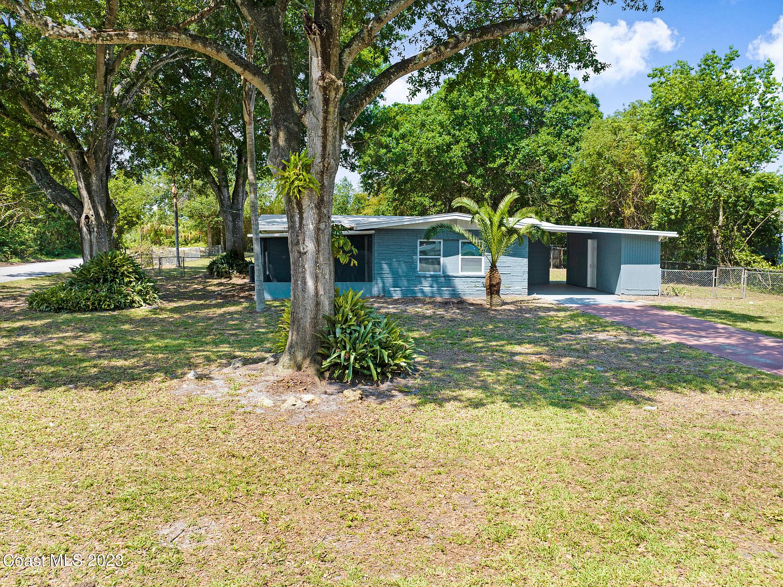 5720 Travis St, Mims, FL 32754 | Zillow