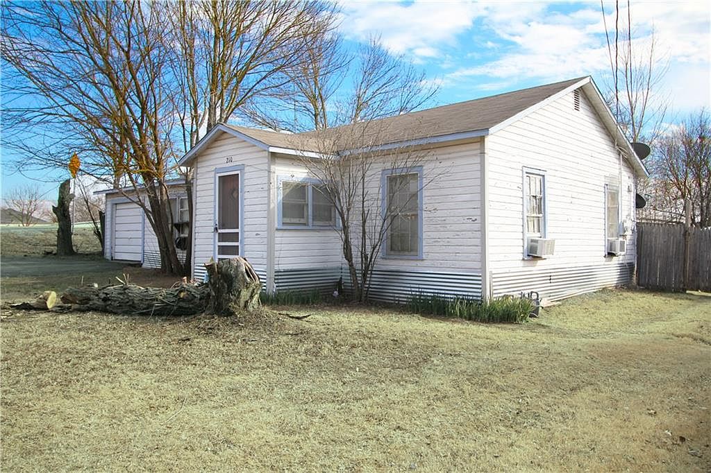 210 E Cotter Ave, Alvarado, TX 76009 | Zillow