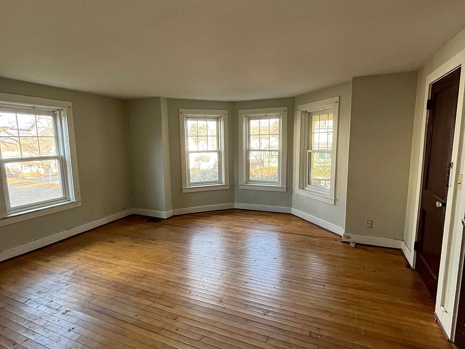 1333 Main St APT 2, Athol, MA 01331 | Zillow