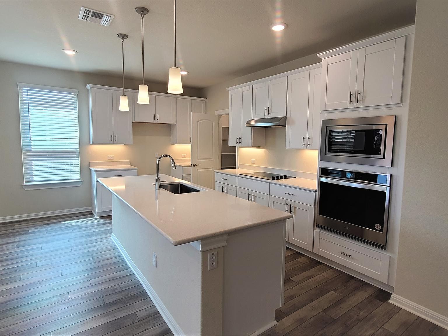 612 Red Knot Ave, Liberty Hill, TX 78642 | Zillow