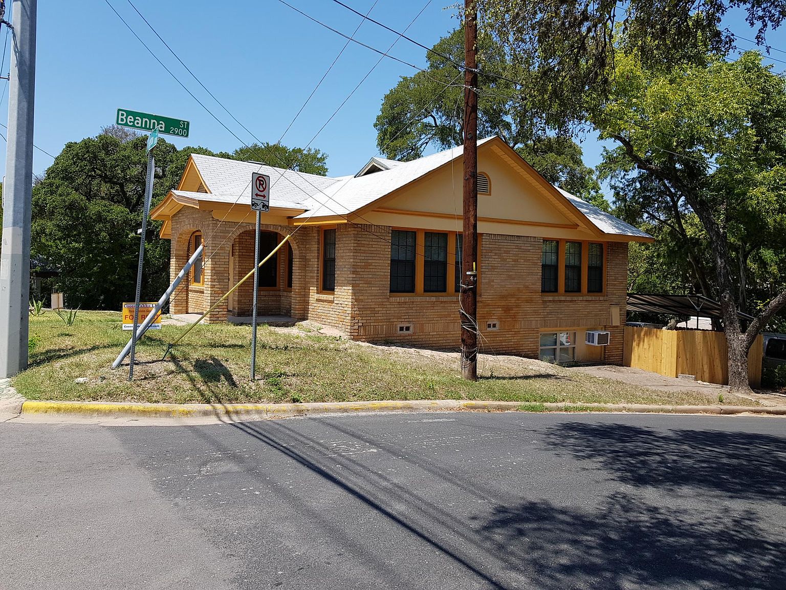 806 E Dean Keeton St #B, Austin, TX 78705 | Zillow