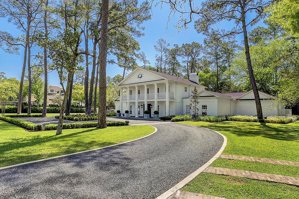 9807 Memorial Dr, Houston, TX 77024 | Zillow