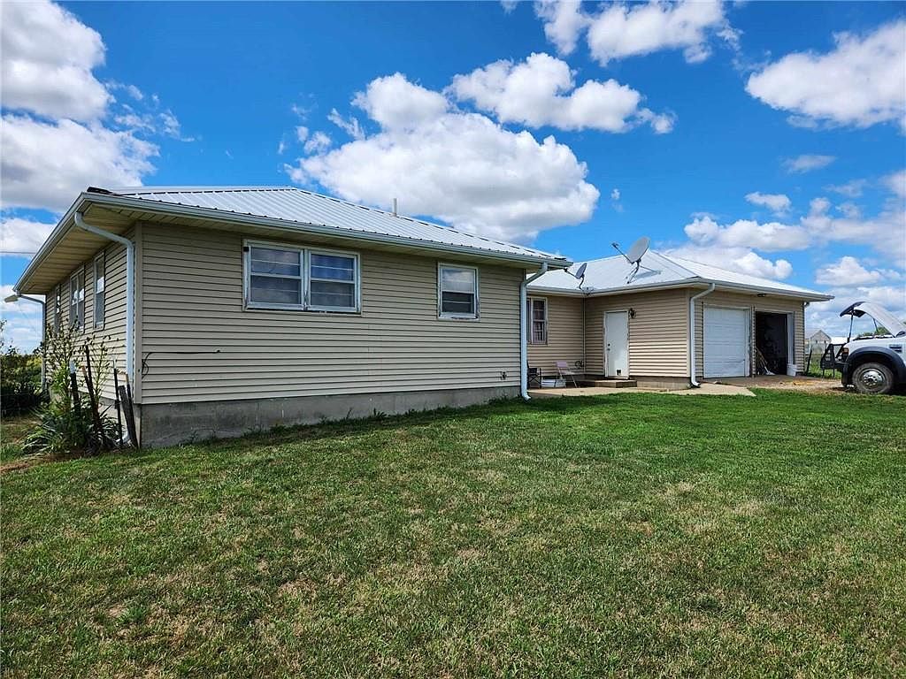 24319 SW 700th Rd, Welda, KS 66091 | Zillow