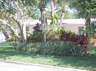 436 Harbor Dr S, Venice, FL 34285 | Zillow