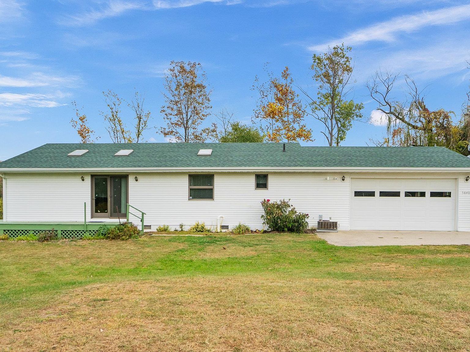 5840 S Willow Ln, Columbia City, IN 46725 | Zillow