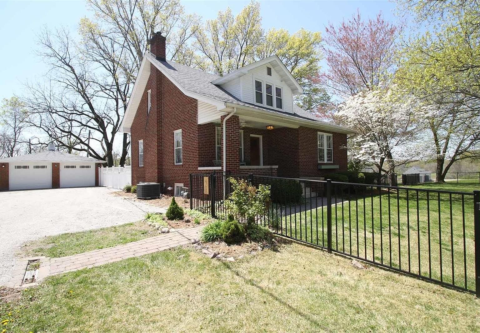 4708 N State Route 157, Edwardsville, IL 62025 | Zillow