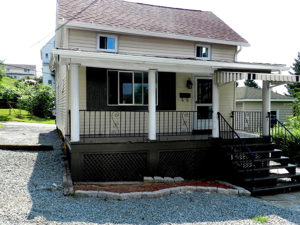 820 Moosic St, Scranton, PA 18505 | Zillow