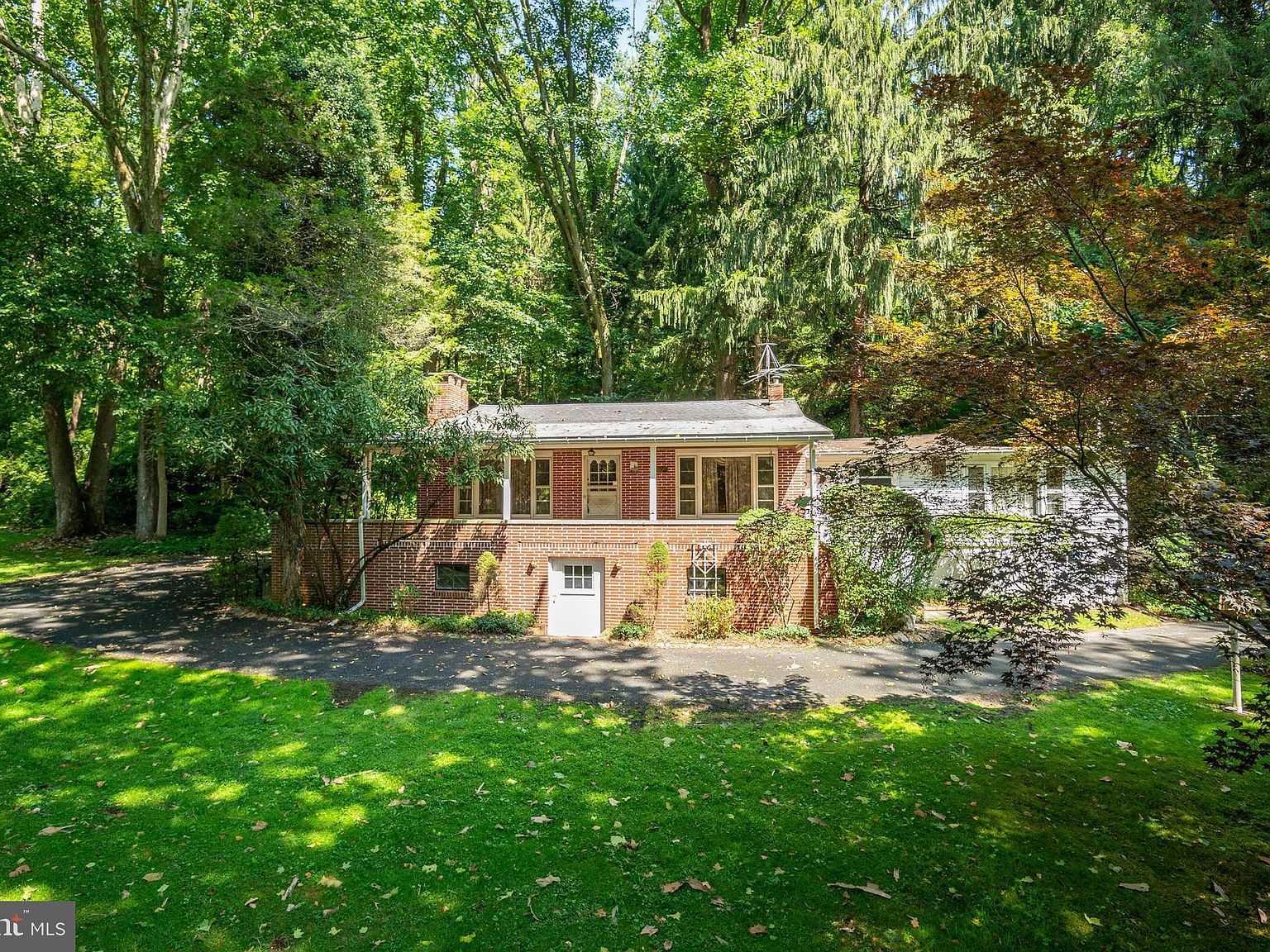 206 Furnace St, Robesonia, PA 19551 | Zillow