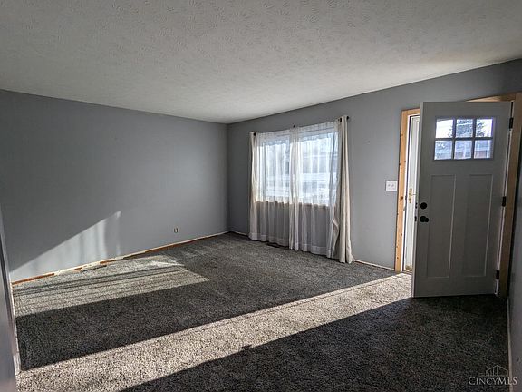 37 Twinbrook Dr, Hamilton, OH 45013 | Zillow