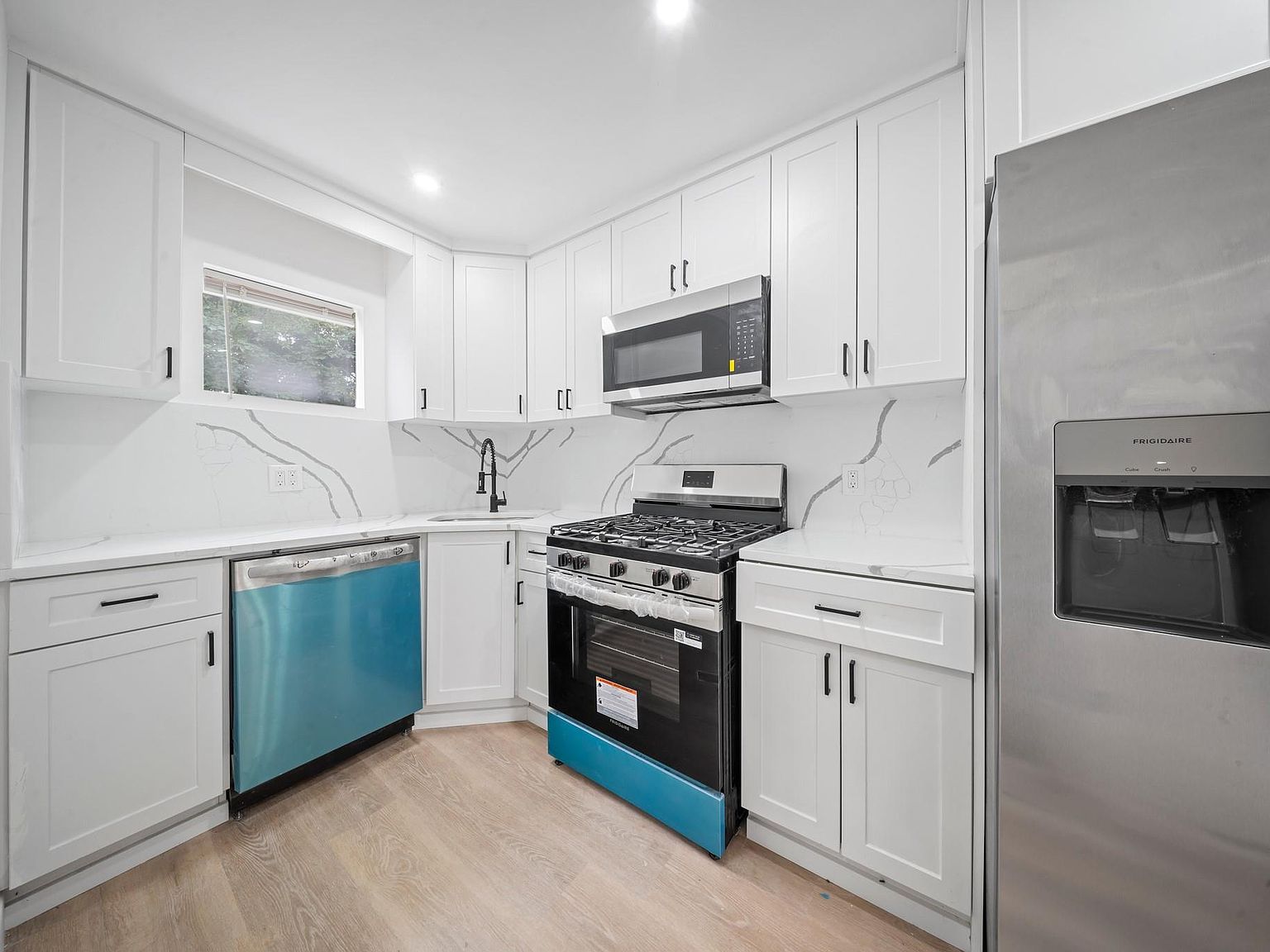 116-42 204th Street, Saint Albans, NY 11412 | Zillow
