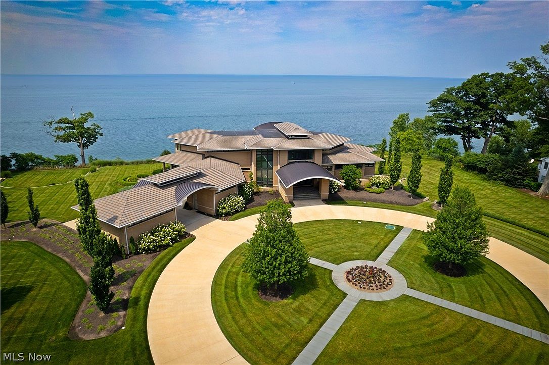 26000 Lake Rd, Bay Village, OH 44140 | Zillow