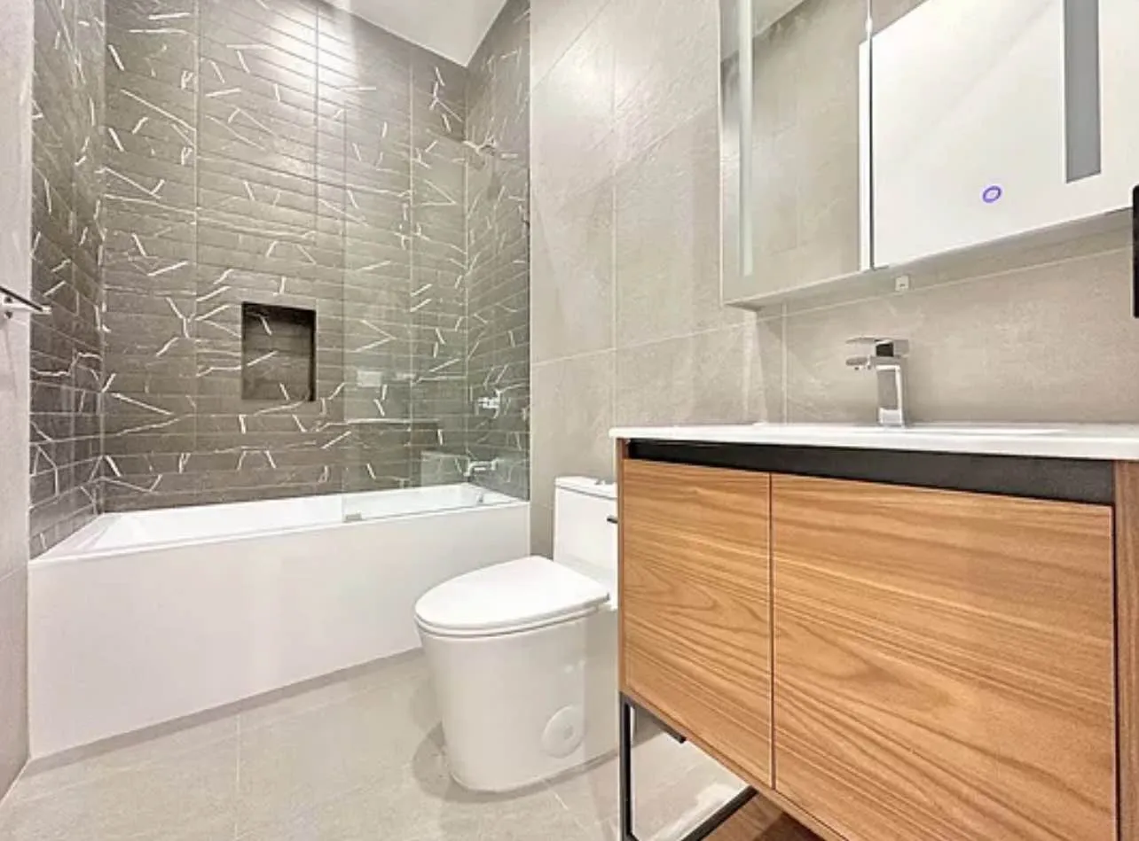 366 Leonard Street #2C in Williamsburg, Brooklyn | StreetEasy