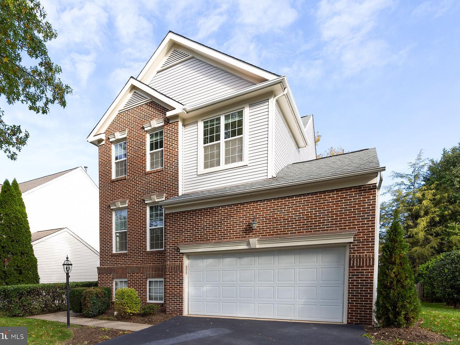 43458 Mink Meadows St, Chantilly, VA 20152 | Zillow