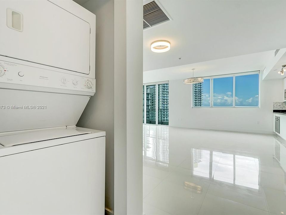 92 SW 3rd St FLOOR 5, Miami, FL 33130 | Zillow