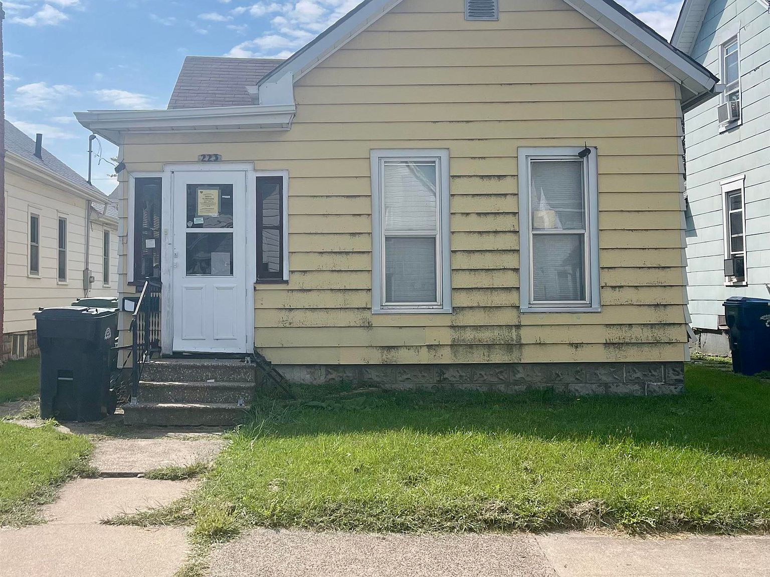 223 5th Ave N, Clinton, IA 52732 | MLS #QC4246718 | Zillow