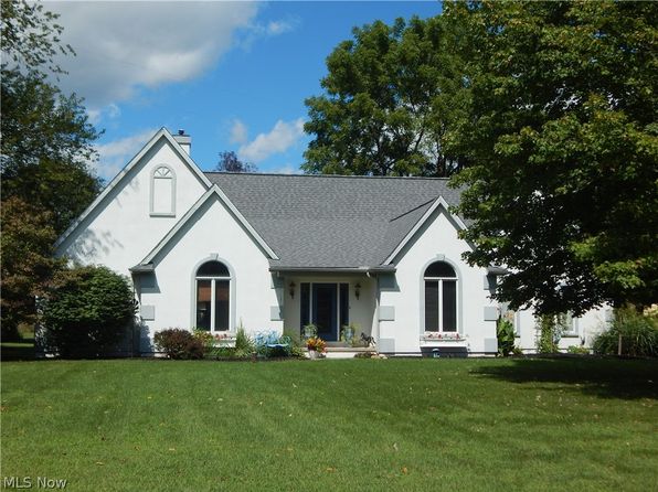 Ranch Style - Medina OH Real Estate - 11 Homes For Sale | Zillow