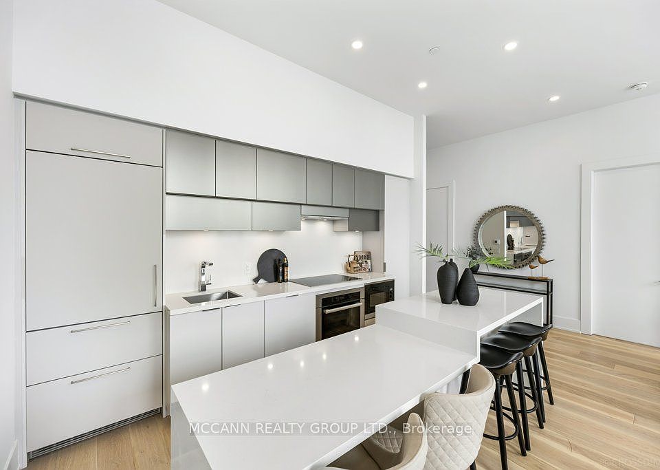 39 Roehampton Ave Toronto, ON, M4P1P9 - Apartments for Rent | Zillow