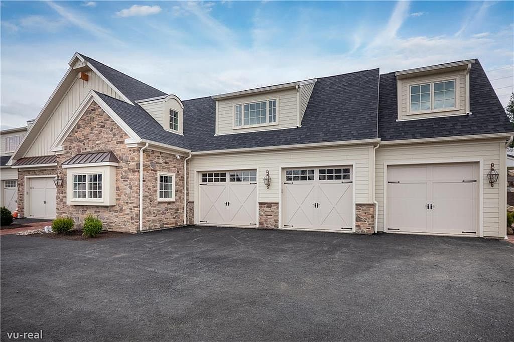 2064 Forge Run, Bethlehem, PA 18015 | Zillow