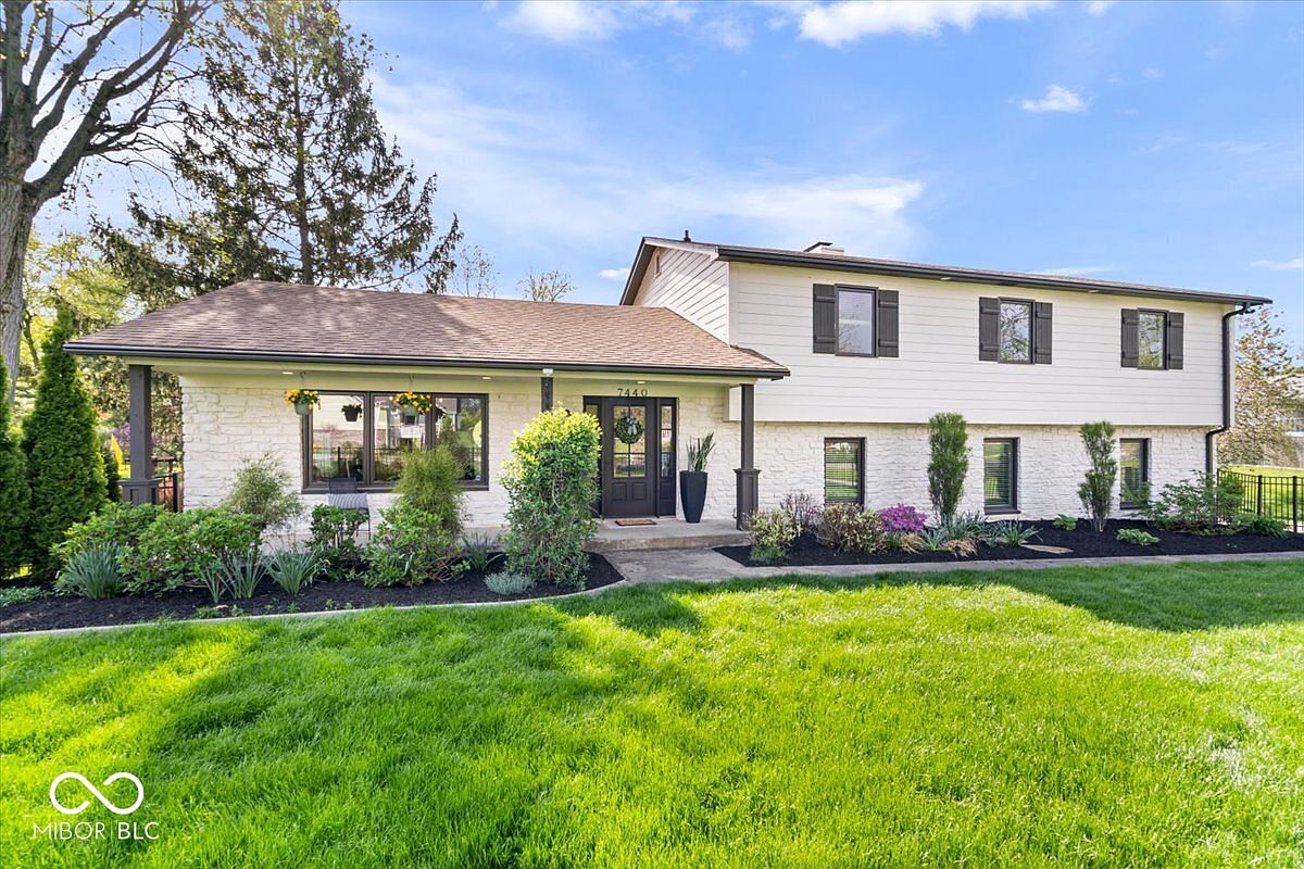 7440 Graham Rd, Indianapolis, IN 46250 | Zillow