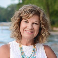 Lori Stephan - Real Estate Agent in Pulaski, WI - Reviews | Zillow