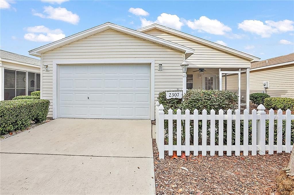 2307 Riley Rd, The Villages, FL 32162 | Zillow