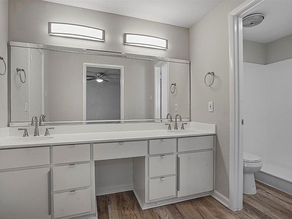 2801 Peachtree Ln, Pantego, TX 76013 | MLS #20540046 | Zillow